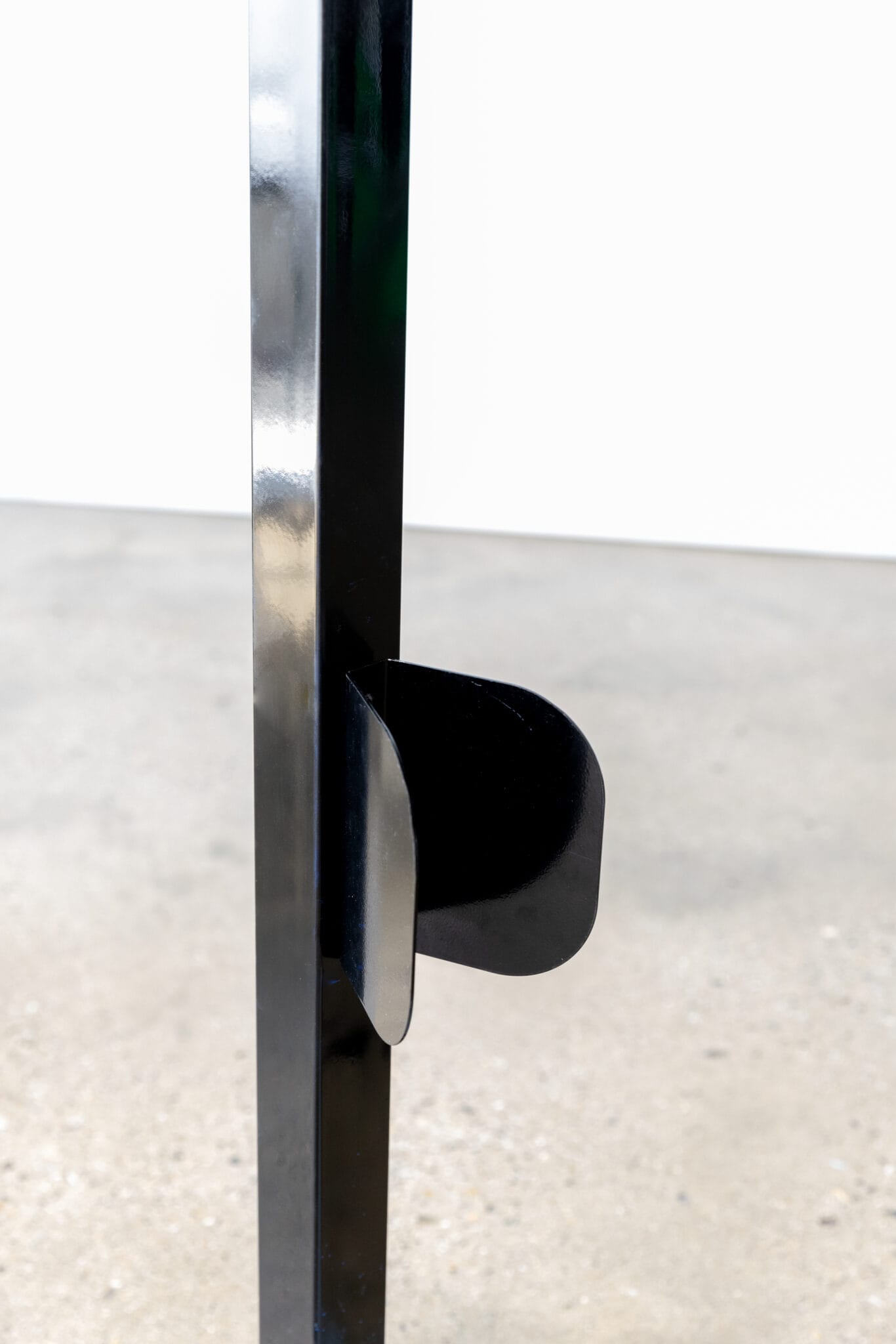 Lean Rail - Velo Pushbike Parking Solutions